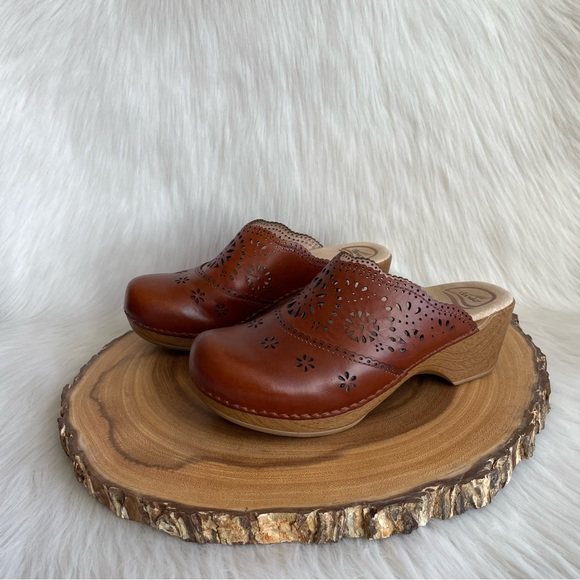 Dansko | Shoes | Like New Dansko Cut Out Leather Clogs | Poshmark